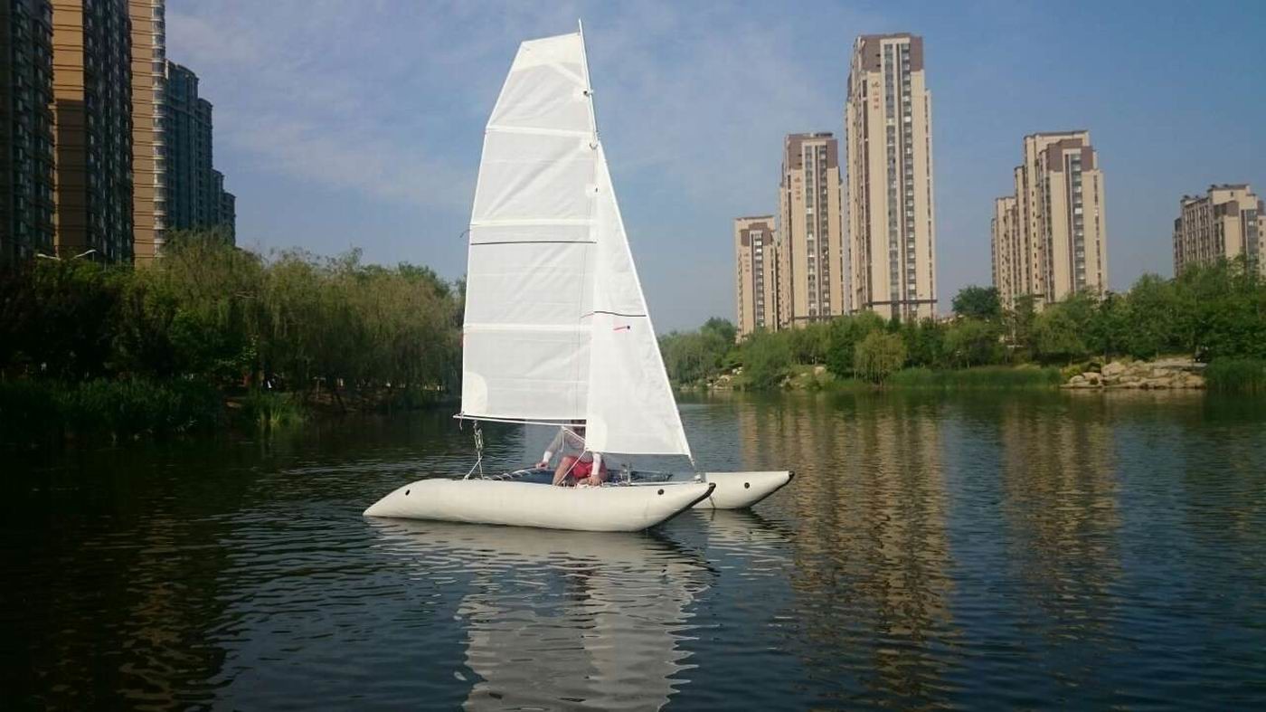 Inflatable Sailing Kayak With Two Sails , Portable Inflatable Catamaran ...